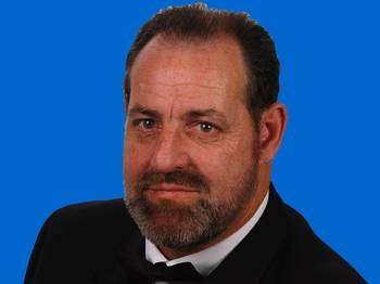 Raymond Worthy tour dates & tickets 2026 | Ents24