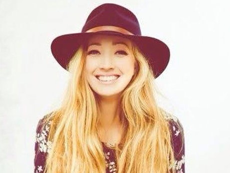 Suzie Mac tour dates & tickets 2025 | Ents24