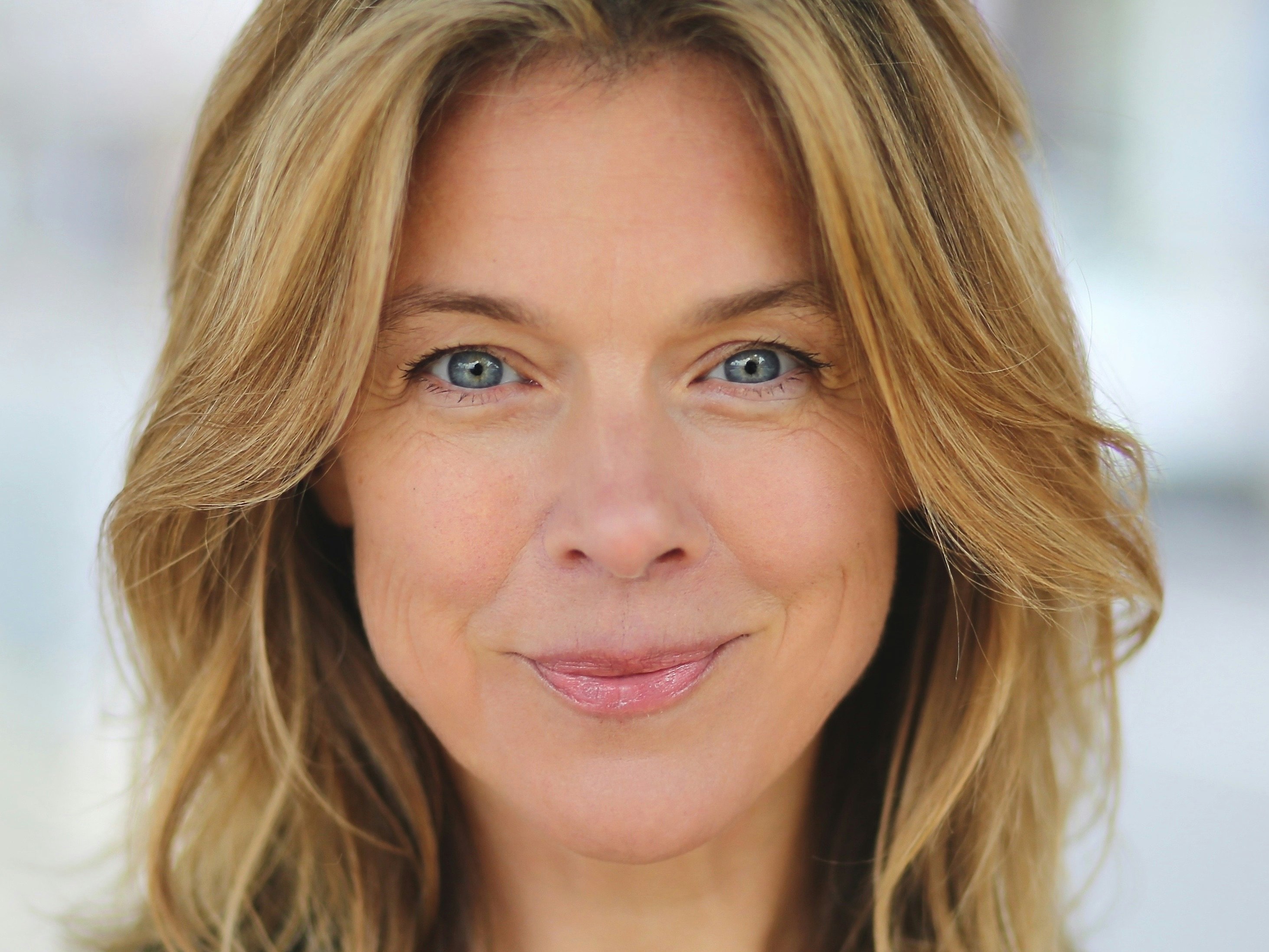 Janie Dee tour dates & tickets 2025 | Ents24