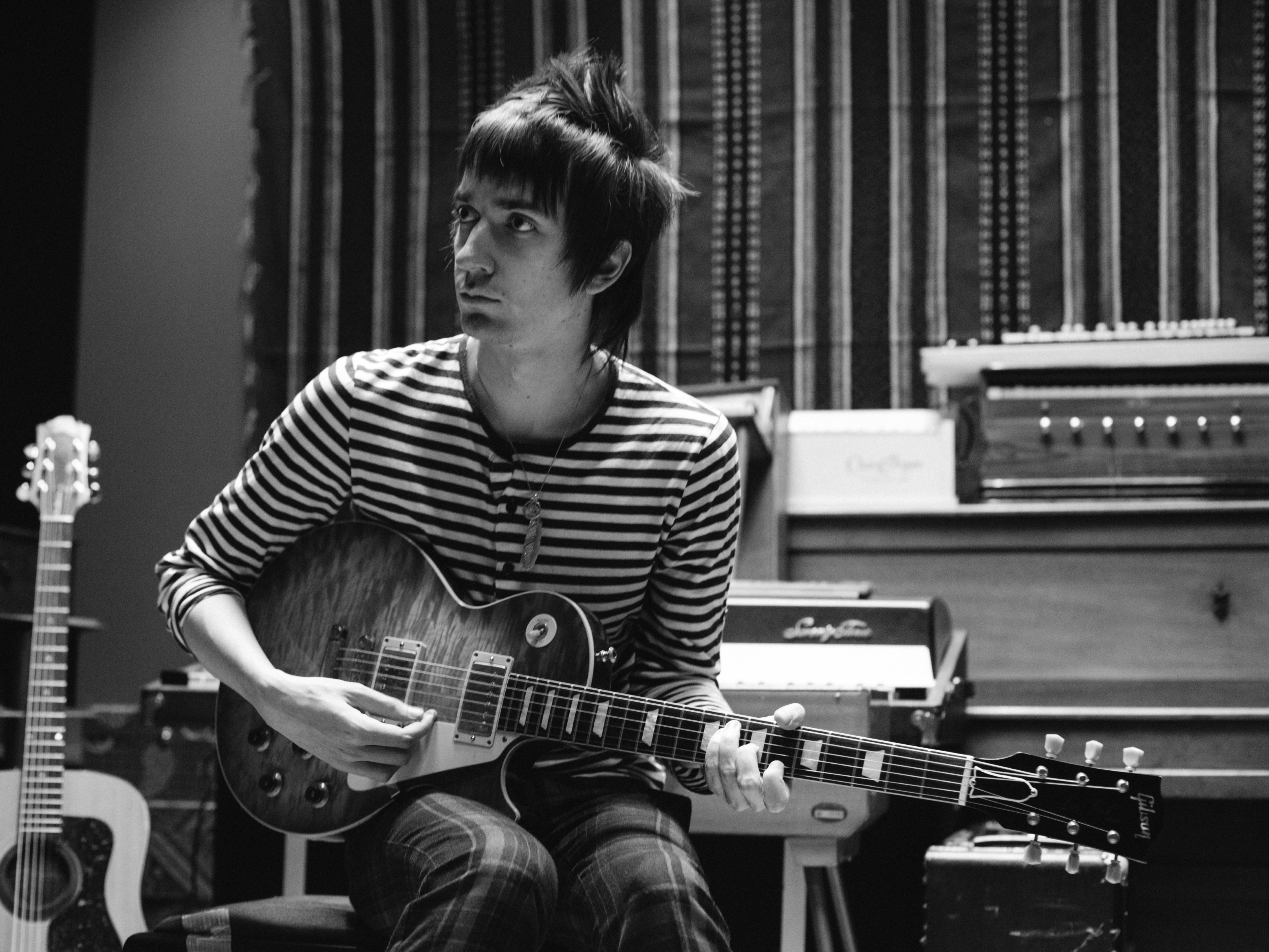 Jeff Wootton tour dates & tickets 2024 | Ents24