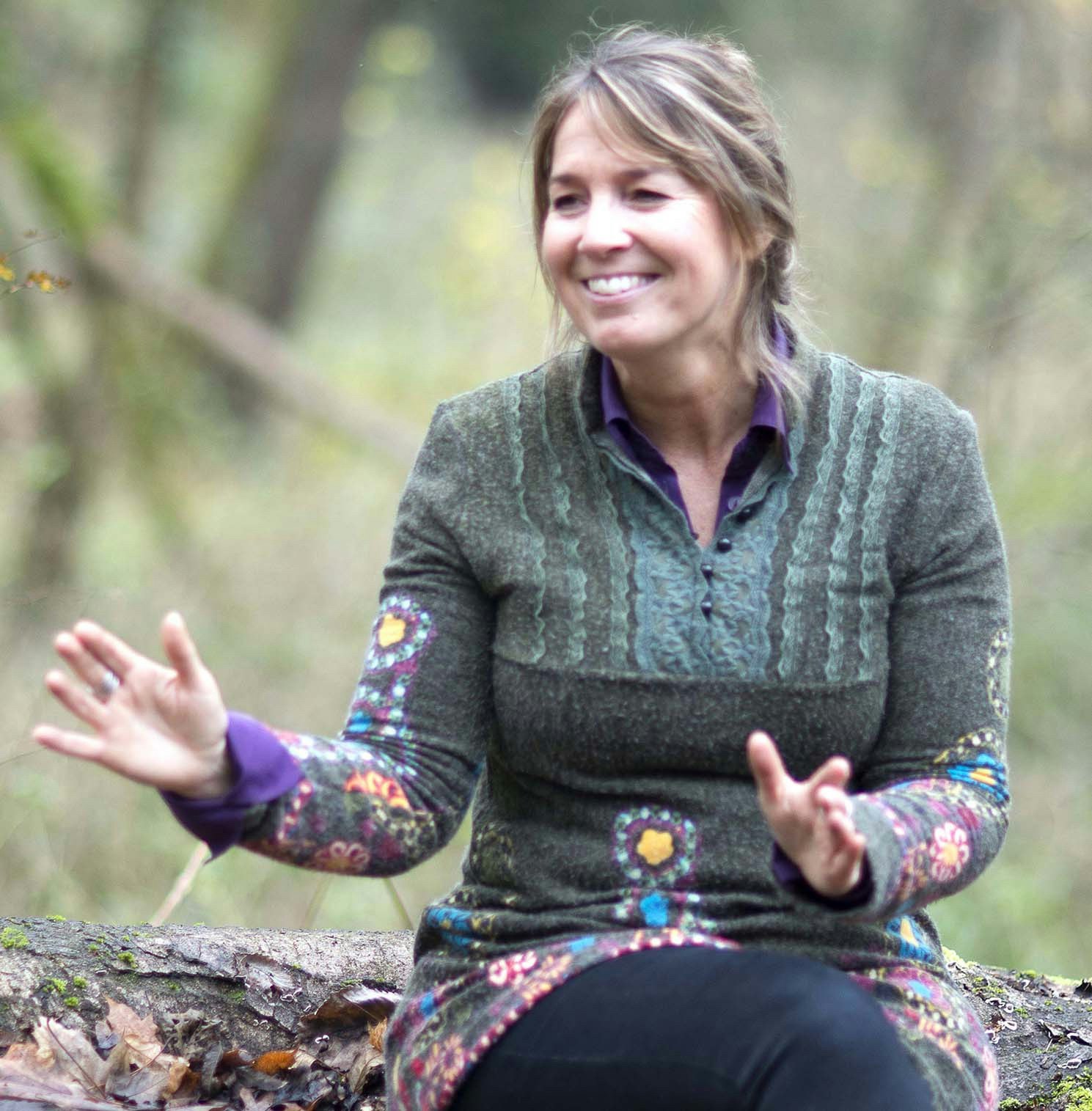 Alexandra Simson tour dates & tickets 2025 | Ents24